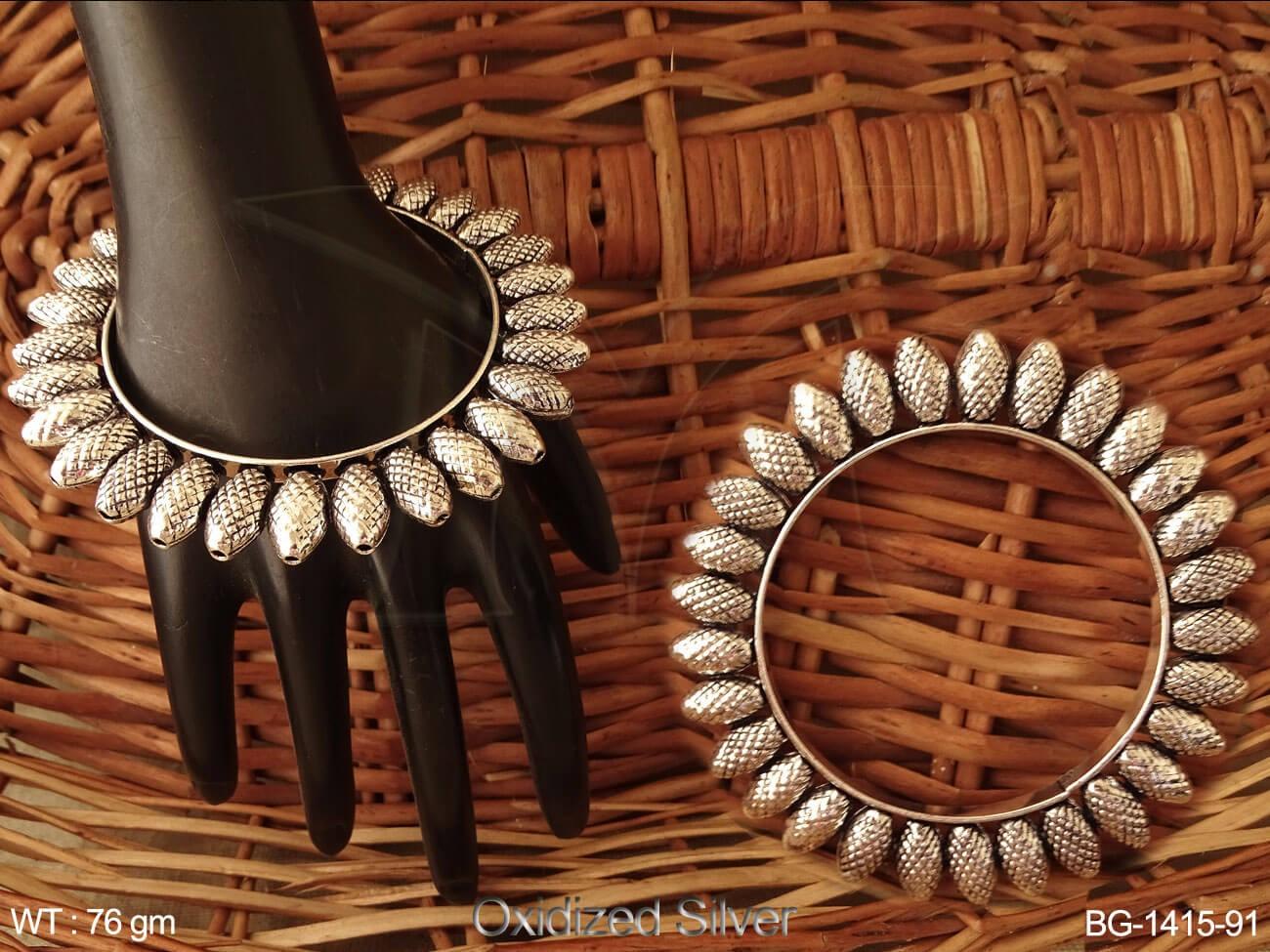 Beads moti oxcid silver fusion bangle - BANGLES - Fusion Jewellery ...