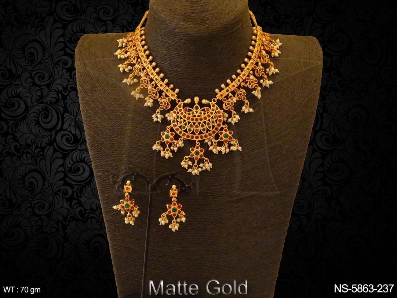 Chand Shape Paan Stone Kemp Necklace, NECKLACE SETS, NECKLACE SETS