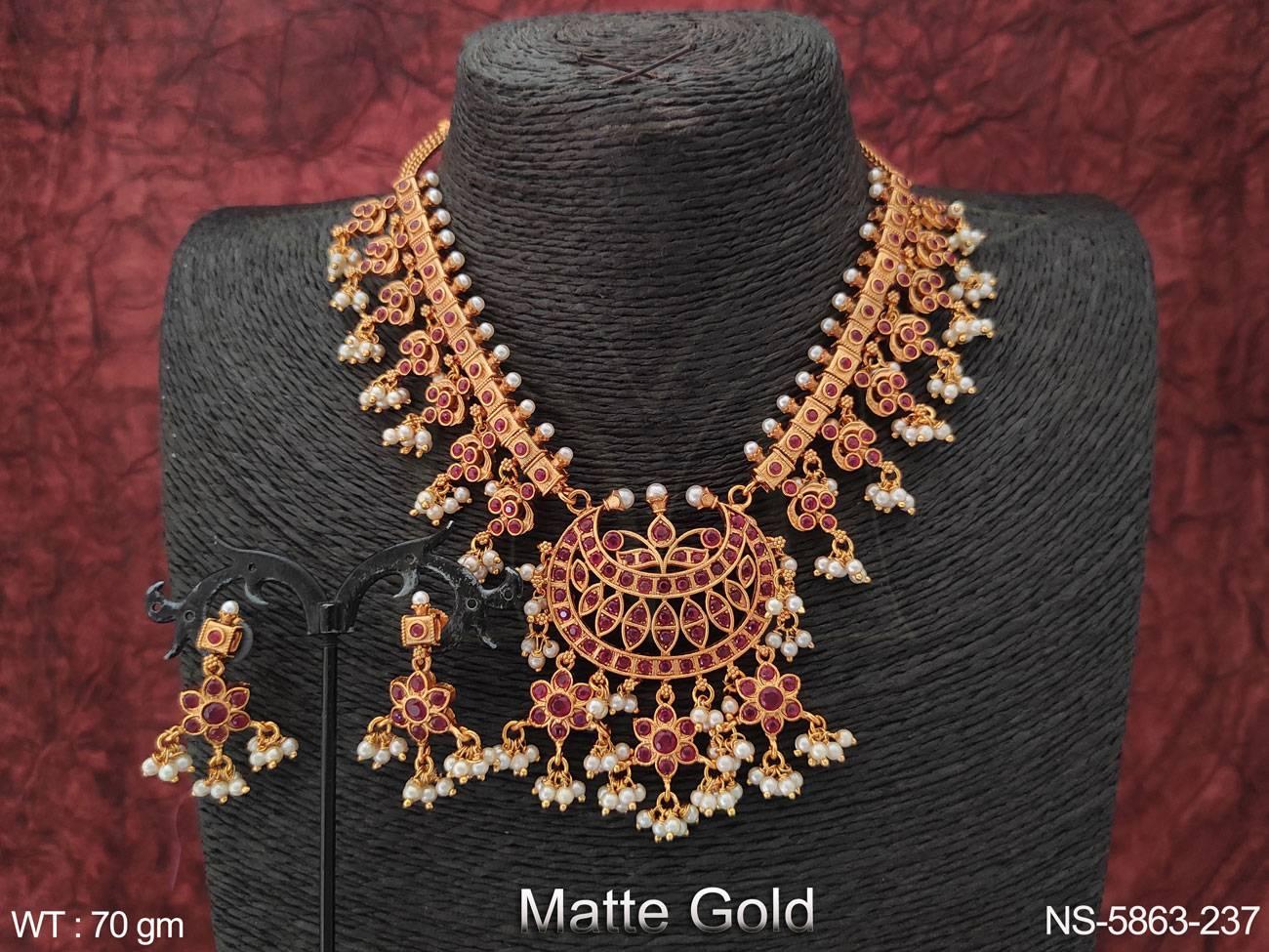 Chand Shape Paan Stone Kemp Necklace, NECKLACE SETS, NECKLACE SETS